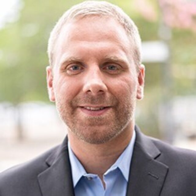 Luke Johnson - n-ost - english